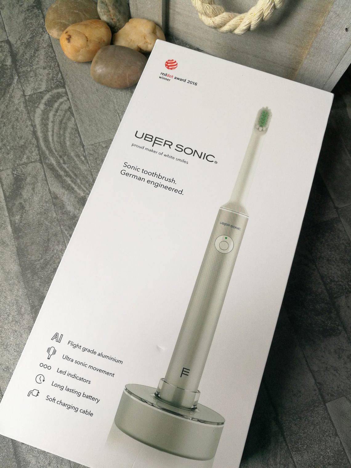 Uber Sonic - Toothbrush Review - Carly Bloggs